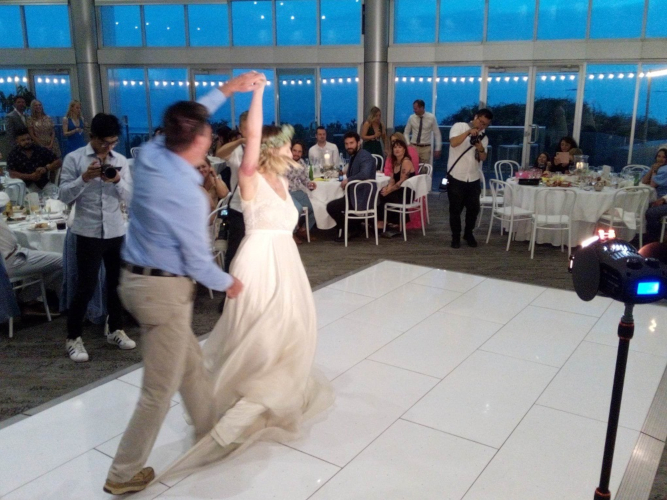 DJ & MC Services Wollongong - Davertainment