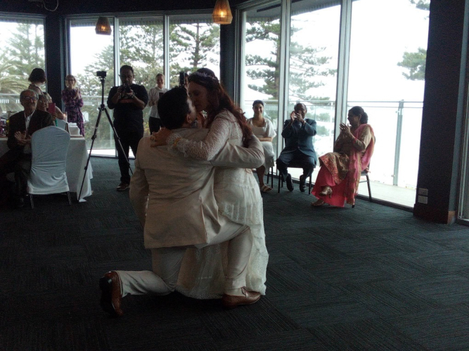 DJ & MC Services Wollongong - Davertainment